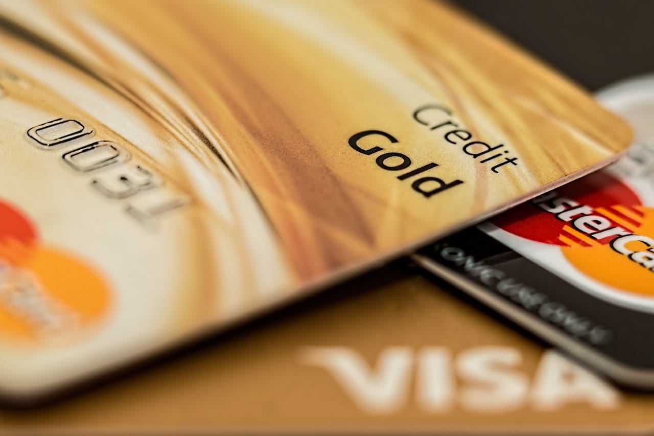 Visa Direct vs. Mastercard Send: A Payment Rail Comparison - PayCompass
